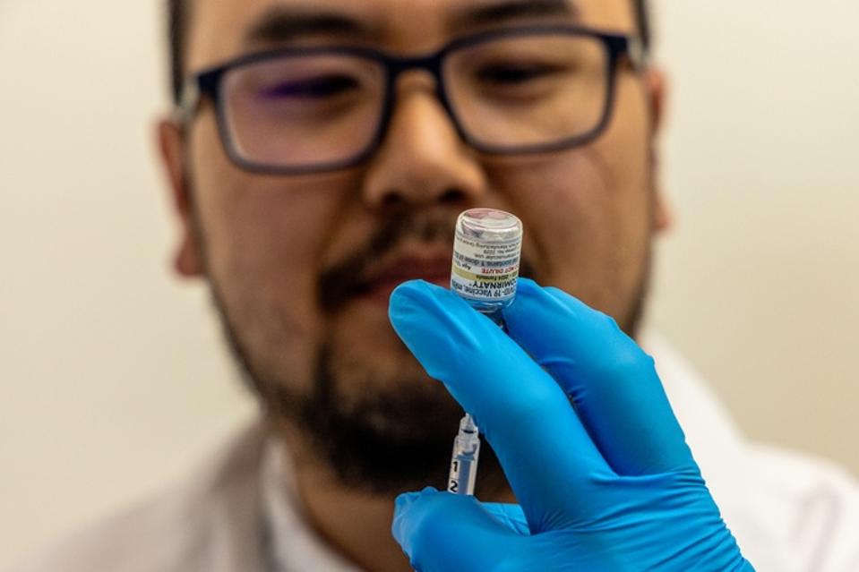 Covid-19: England Urges Public To Get Shots As Hospital Cases Rise