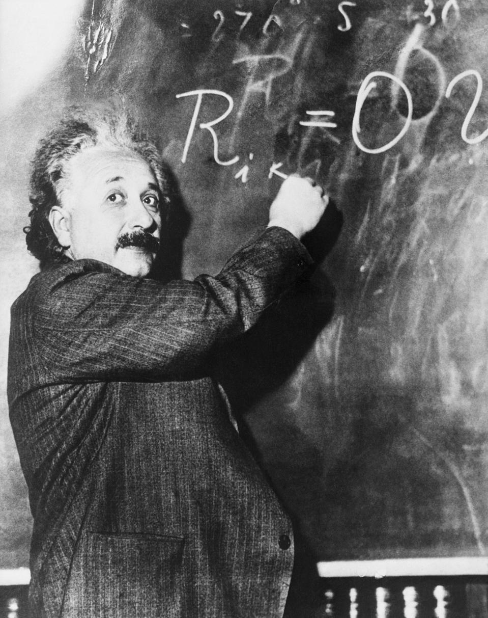 ‘Boy Math’ And ‘Girl Math’ Meme, Explained