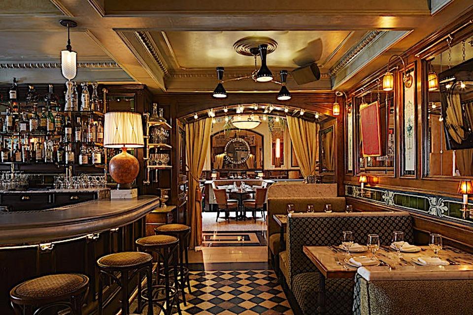New York’s Cafe Chelsea Brings Authentic Bistro Fare And Ambience To Town