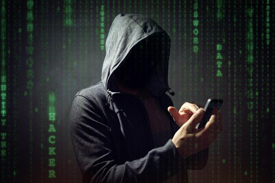 New SIM Card Spyware Attack Puts 1 Billion Mobile Phones At Risk