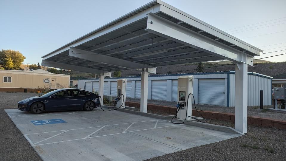 Networks Say They’ll Fix Broken Chargers, But What About Broken Billing?