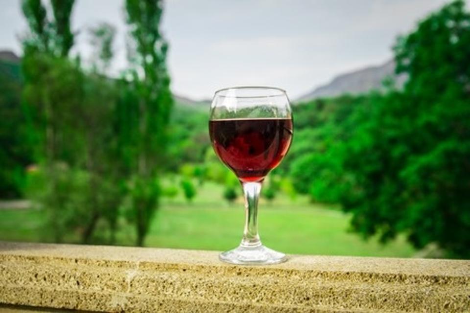The Best Wines In The World—According To The International Wine And ...