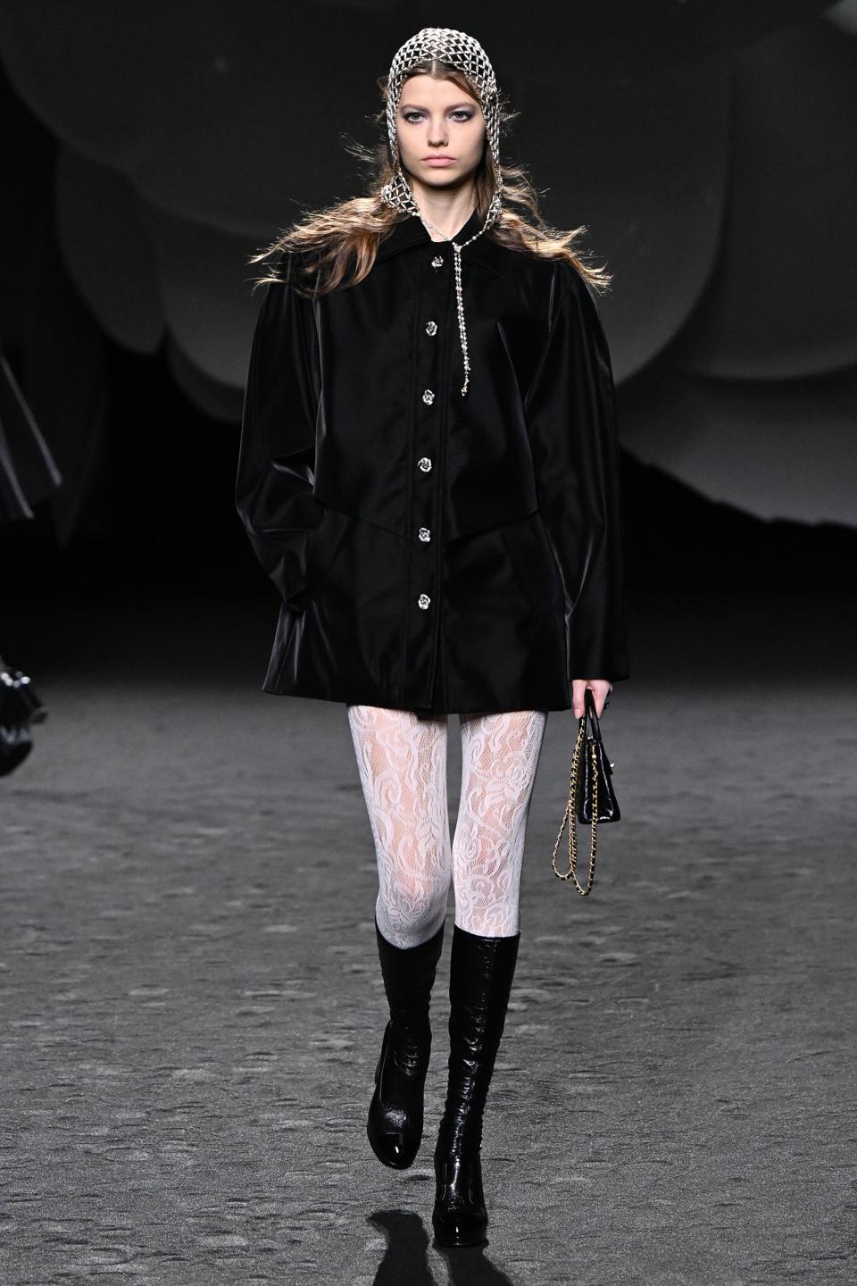 Tights Are Back, And Here Are 7 Ways To Wear Them