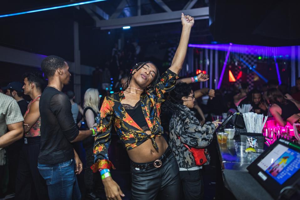Inside Elsewhere: A Brooklyn Nightclub Offering Omni-Genres Of Music ...