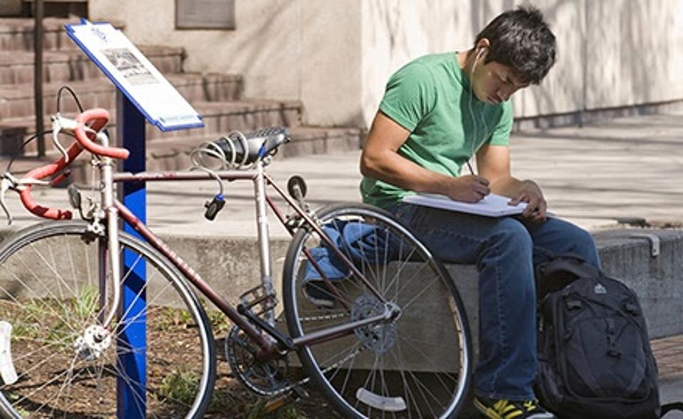 Improved 'Bikeability' Cited On U.S. College Campuses