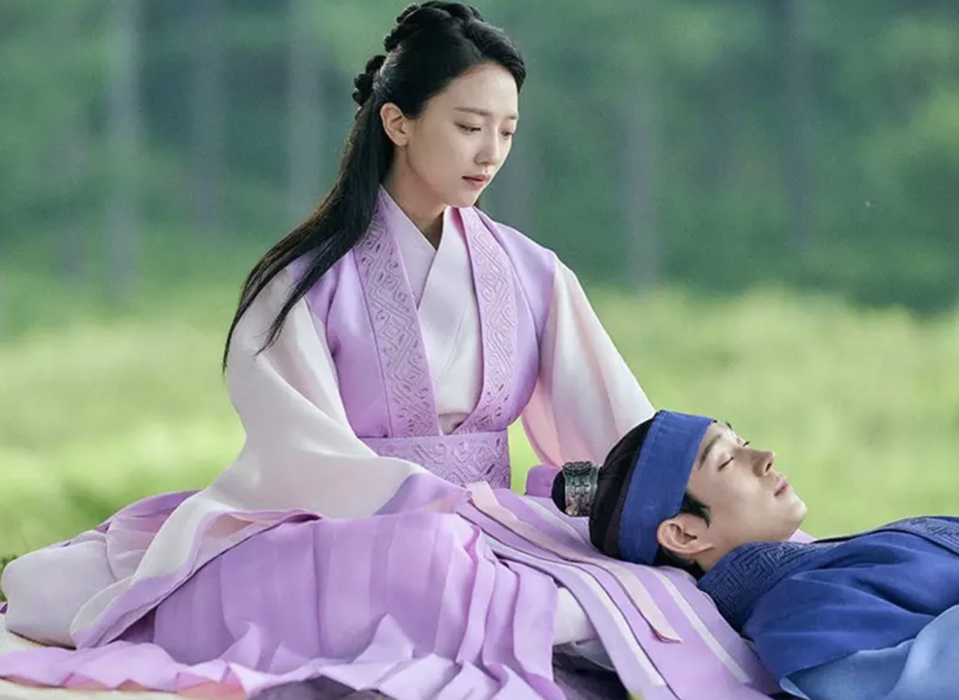 Past Life Trauma Creates Present-Day Problems In ‘Moon In The Day’