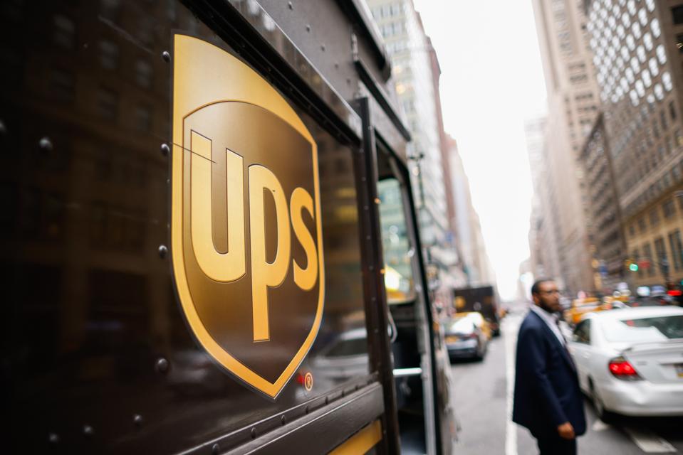 Should You Pick UPS Stock At $140 After An 18% Fall This Year?
