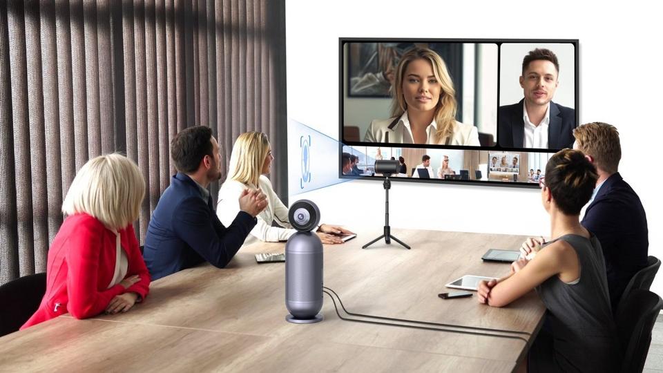 The Emeet Meeting Capsule Pro Room Kit Is A Conference Studio In A Box