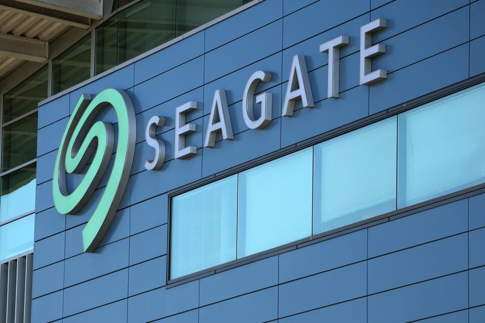 Seagate Stock Declined 13% In A Week. Have You Assessed The Risk?