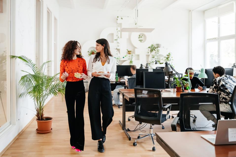 2 Reasons A ‘Work Bestie’ Can Supercharge Your Career, From A Psychologist