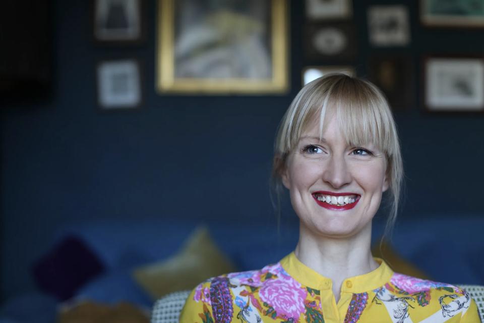 5 ChatGPT Prompts To Secure Brand-Boosting Press Coverage