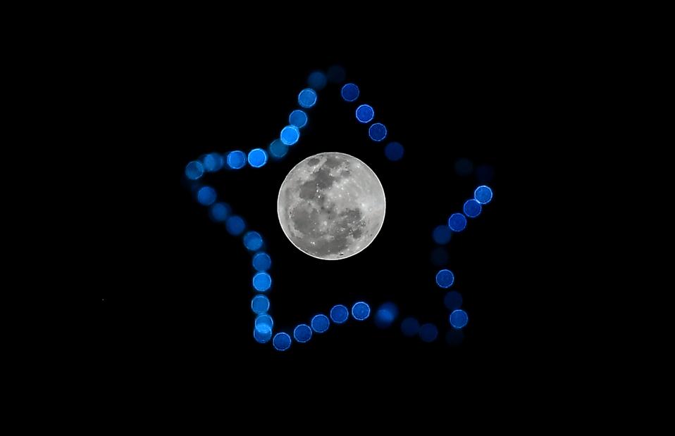 See The ‘Star Of Bethlehem,’ ‘Christmas Moon’ And ‘Santa’s Sleigh:’ The ...