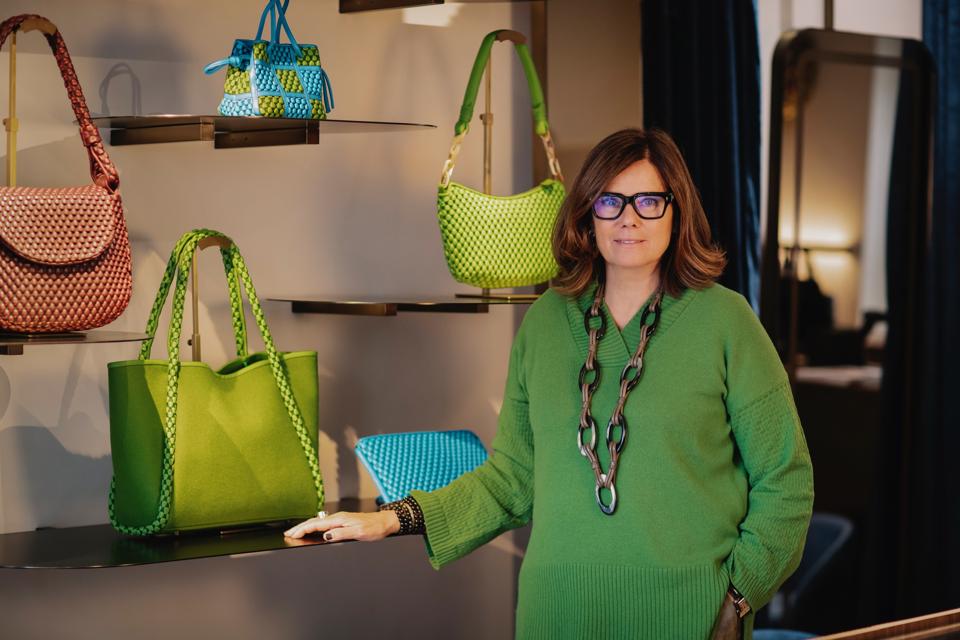 Mastering Bubble Bags And Brand Leadership: Tissa Fontaneda