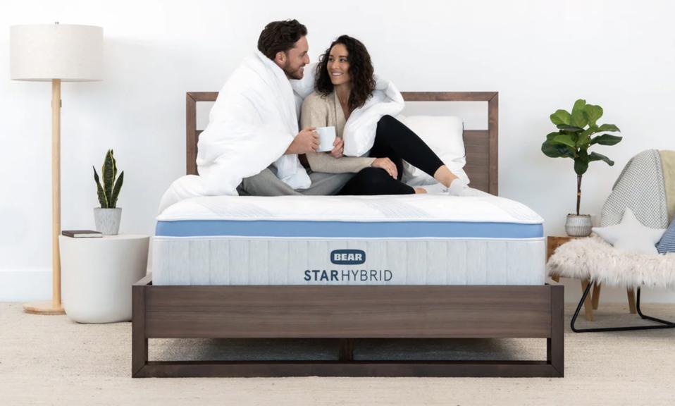 Best hybrid medium firm mattress store