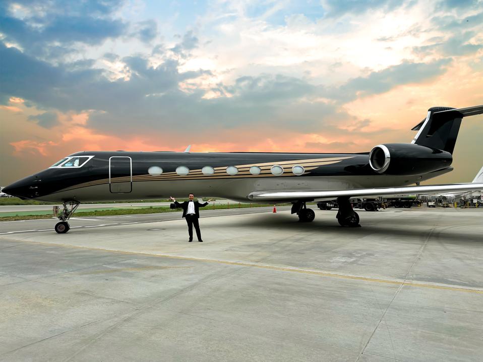 Pandemic Drives Marketer Alan Semsar To Realize His Aviation Dreams