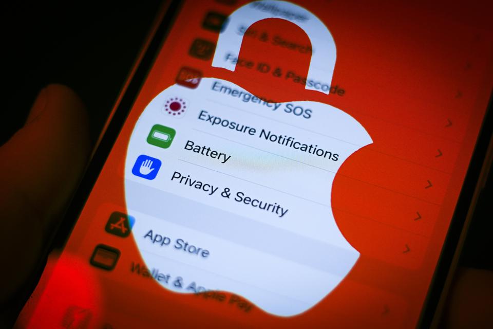 This Surprisingly Simple Hack Can Crash iPhones—Update To iOS 17.2 Now