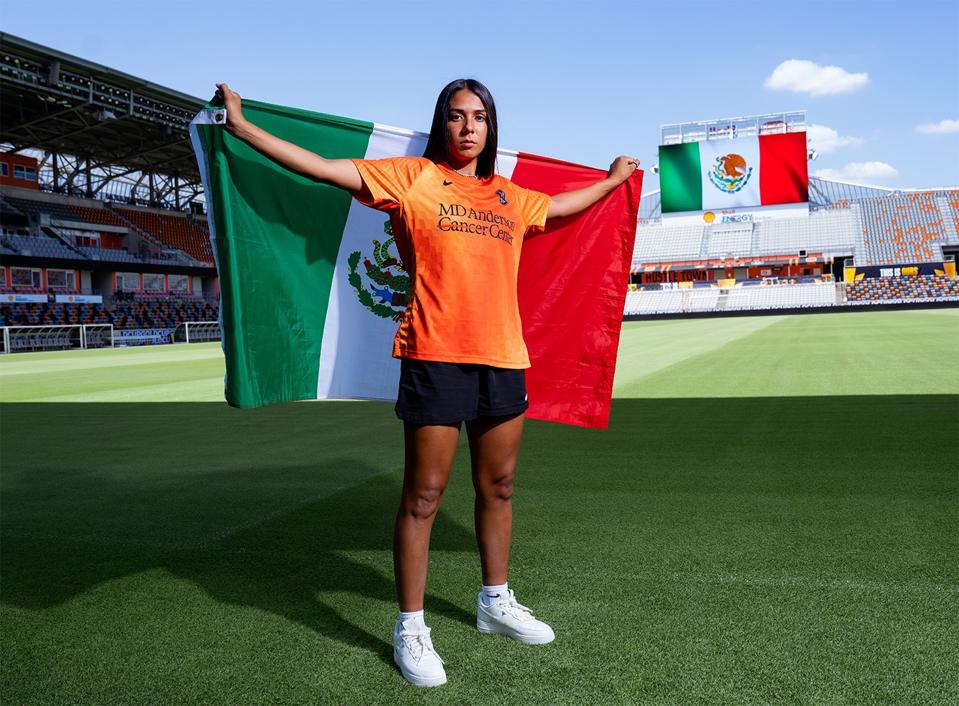 Maria Sánchez Becomes The Highest-Paid NWSL Player