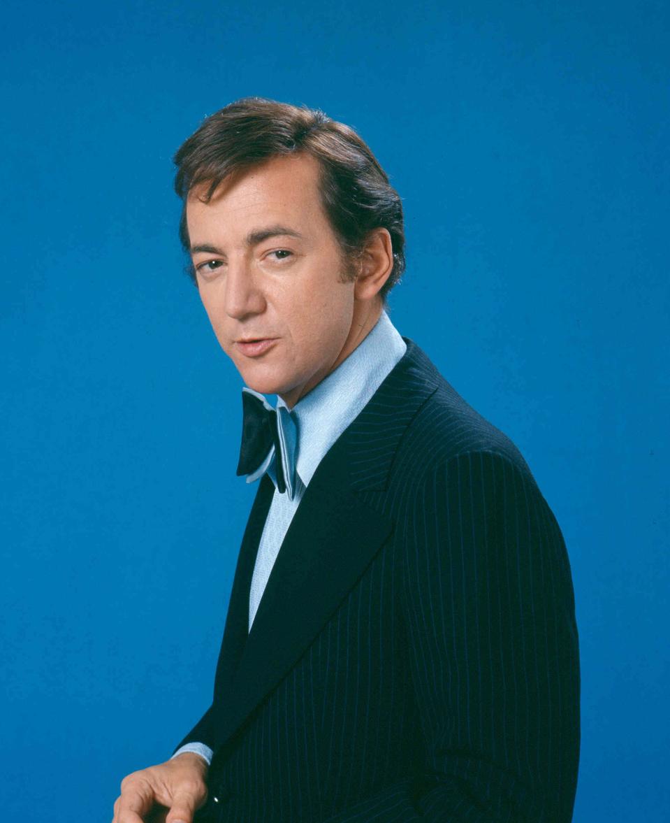 Bobby Darin’s ‘Mack The Knife’ Finally Goes Platinum–64 Years After It ...