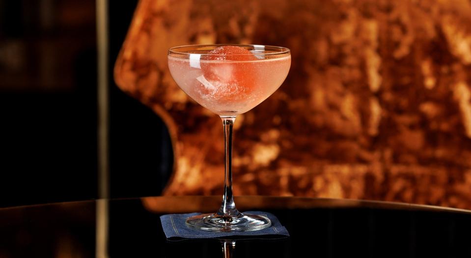 11 New Year's Eve Cocktails From Hotels And Resorts Around The World