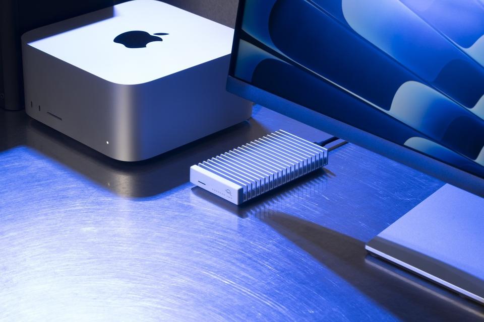 OWC’s First USB4 SSD Enclosure Makes For A Snappy Performer