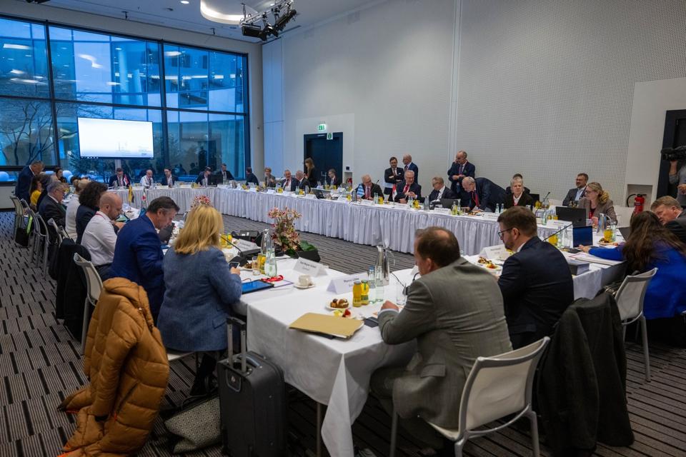 Germany’s Cannabis Legalization Plan Faces Criticism Within Government