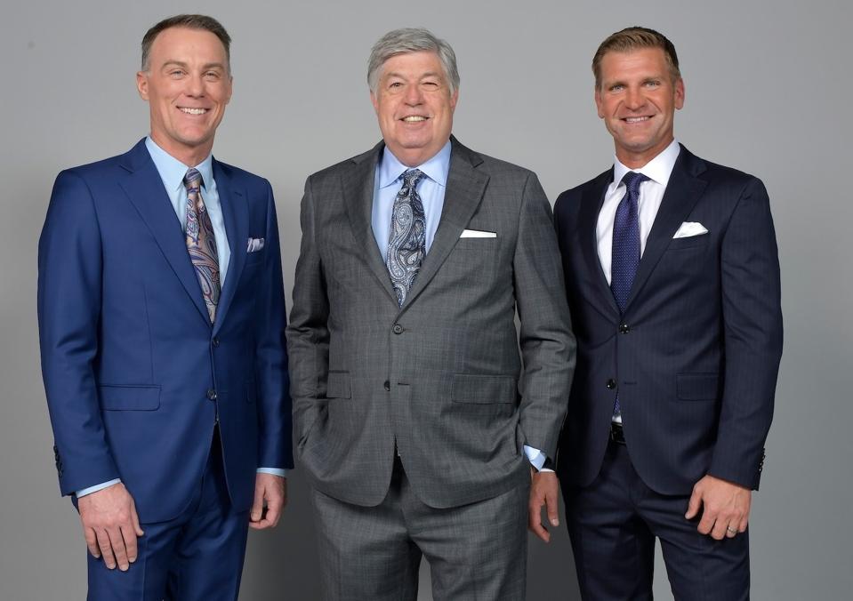 Kevin Harvick, Clint Bowyer Reunite With Nascar On Fox’s New Booth