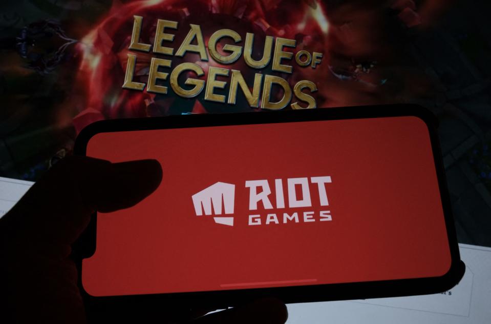 Riot Games Lays Off 530 Staff And Shuts Down Riot Forge