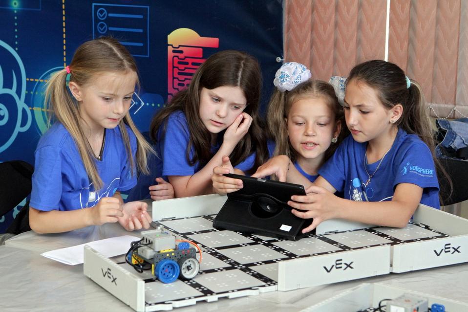 Preparing Kids For The Jobs Of Tomorrow: Investing In STEAM Education