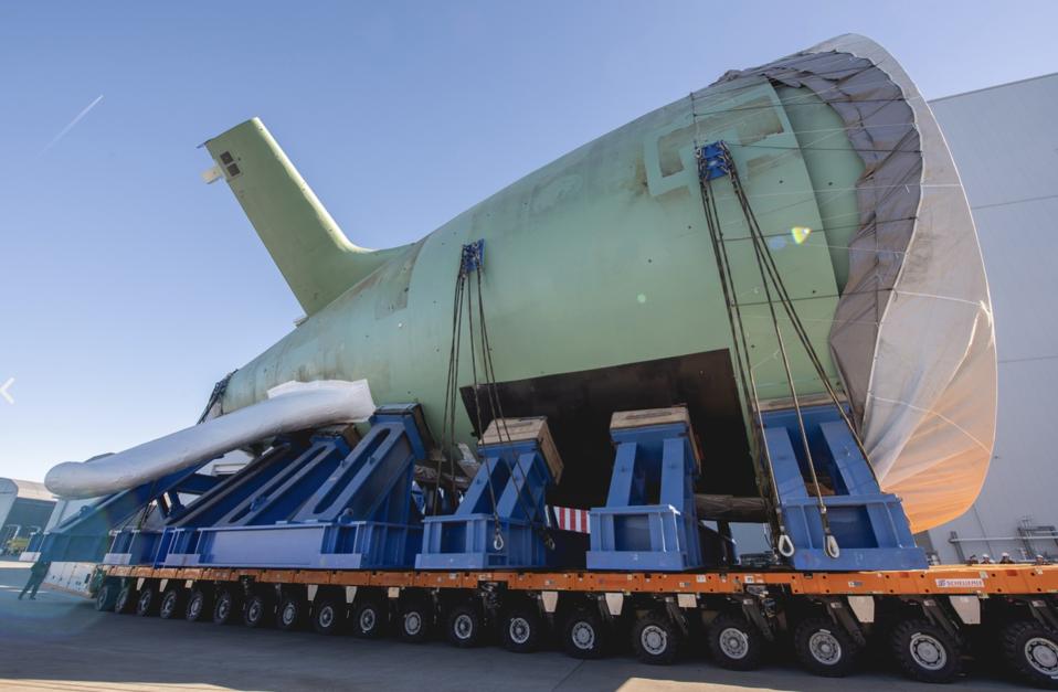 W International, Navy’s 1st New Sub And Carrier Module-Builder, Is Failing