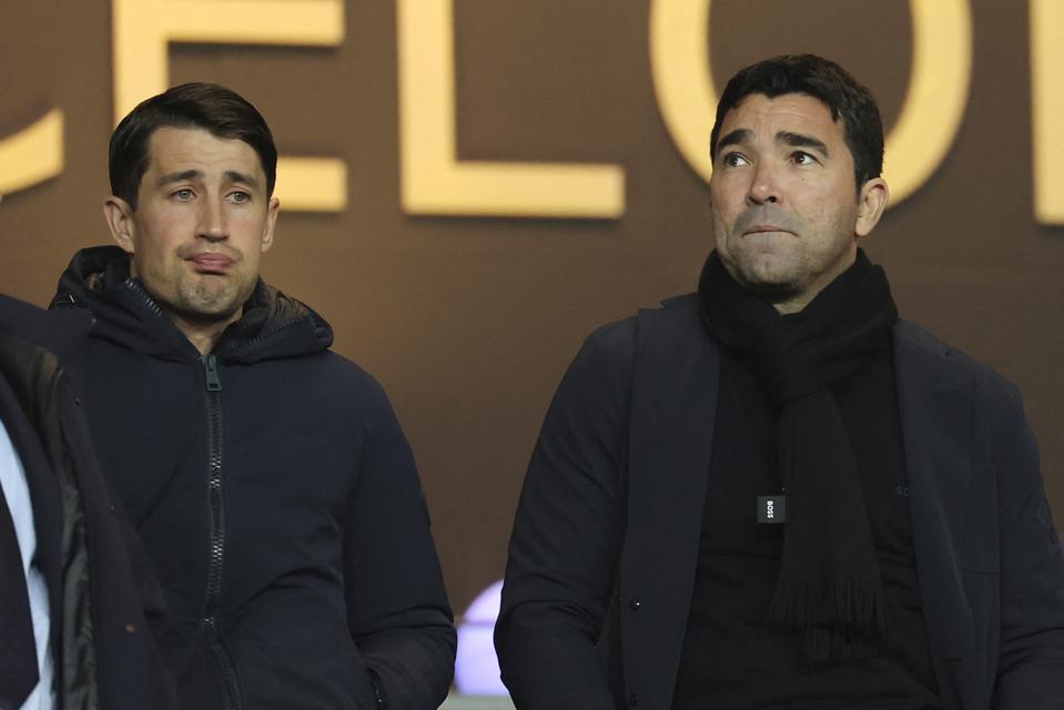 FC Barcelona Deco Draws Anger For Saying Club’s Method Is ‘Exhausted’