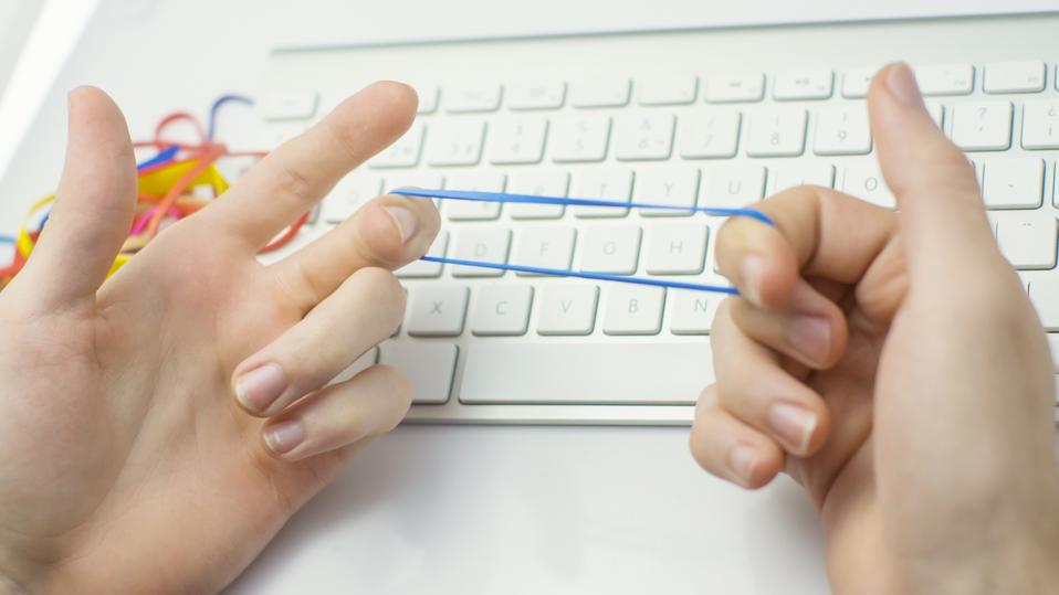 Embracing The Rubber Band Effect In Entrepreneurship