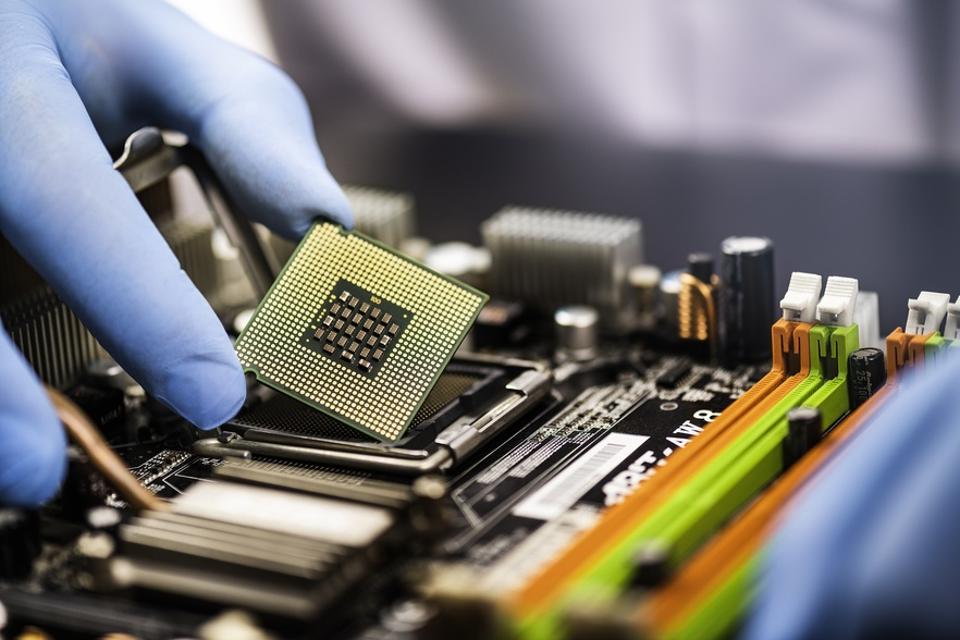 The Future of Semiconductor Chip Manufacturing In Mexico