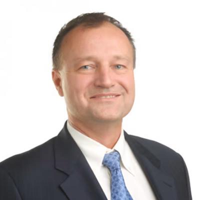 Top Challenges You'll Face As An American Expat Investor