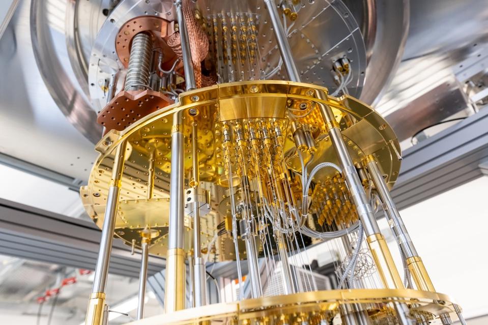 What Is A Qubit (Quantum Bit)?