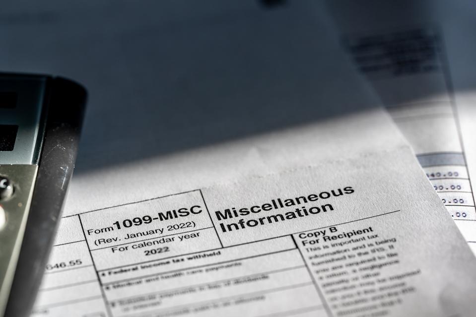 If Your IRS Form 1099 Is Wrong, Here’s How To Correct It With The Agency