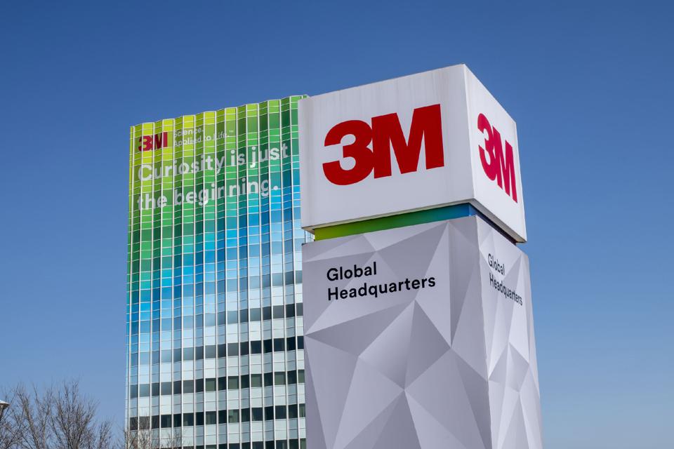 3M To Spin-Off Solventum Unit Tax-Free To Shareholders