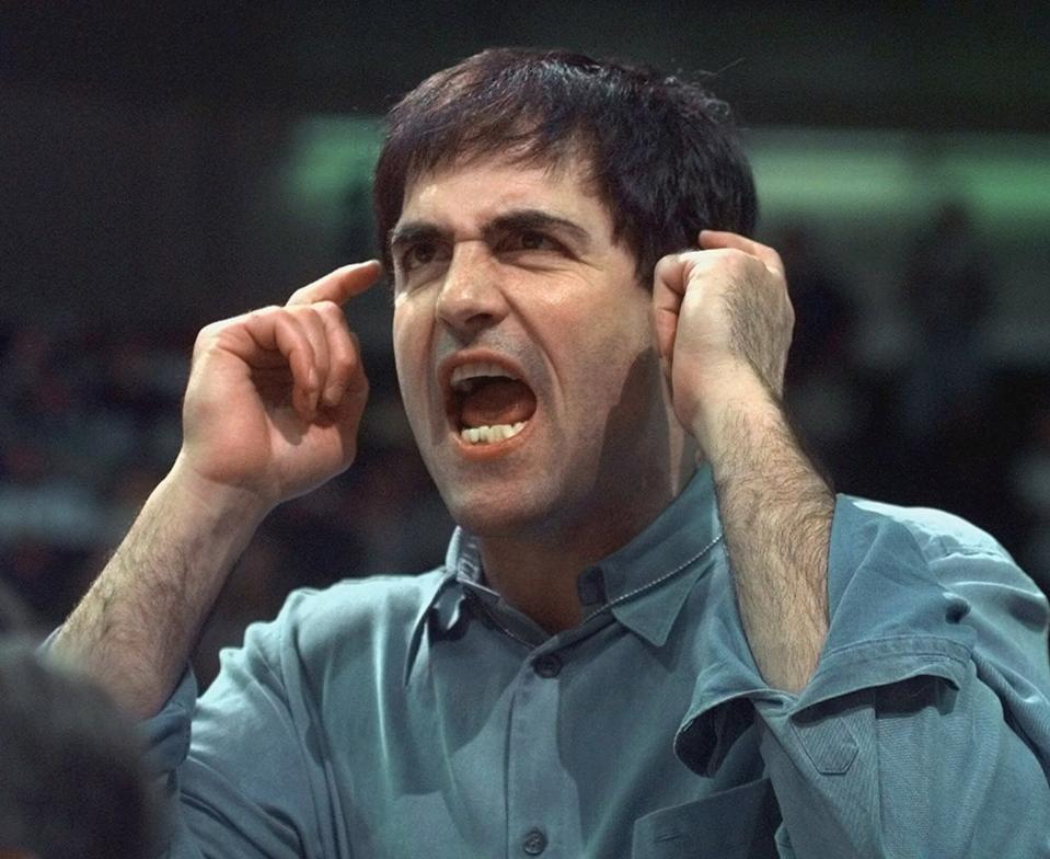 Mark Cuban's Surprising Advice: Should Entrepreneurs Heed It?