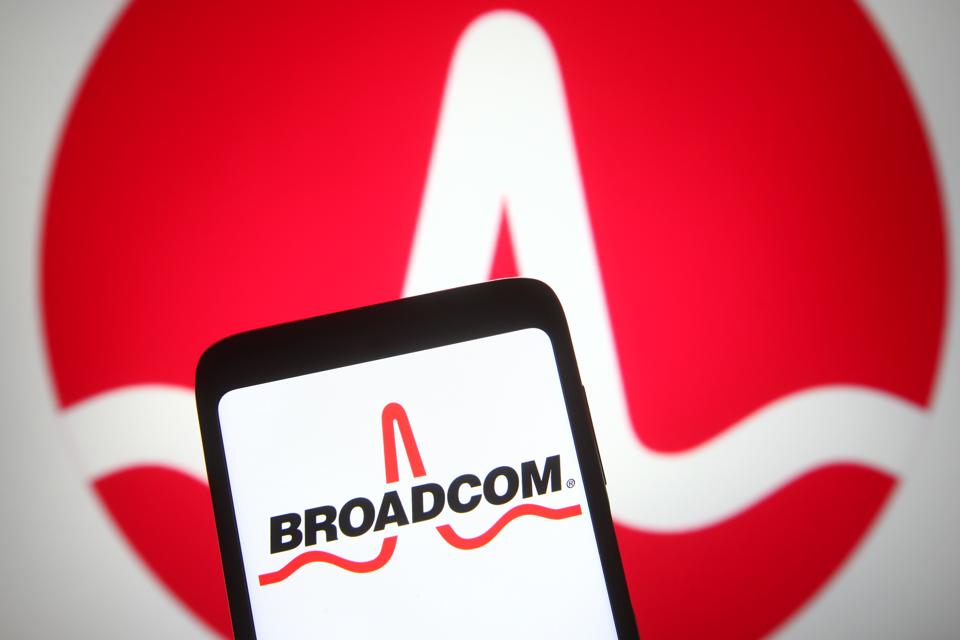 Broadcom Shares Retreat Despite Raised AI Revenue Forecast