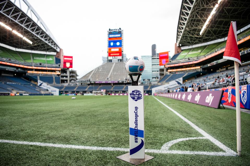 All 14 NWSL Teams And LIGA MX Femenil Launch First-Ever Summer Cup