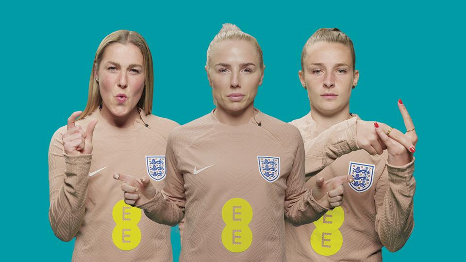 Lionesses Help Teach British Sign Language As Part Of EE Initiative