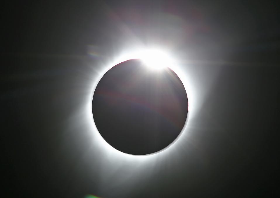 States Prepare For Solar Eclipse Traffic Tie-Ups With Advanced Tech