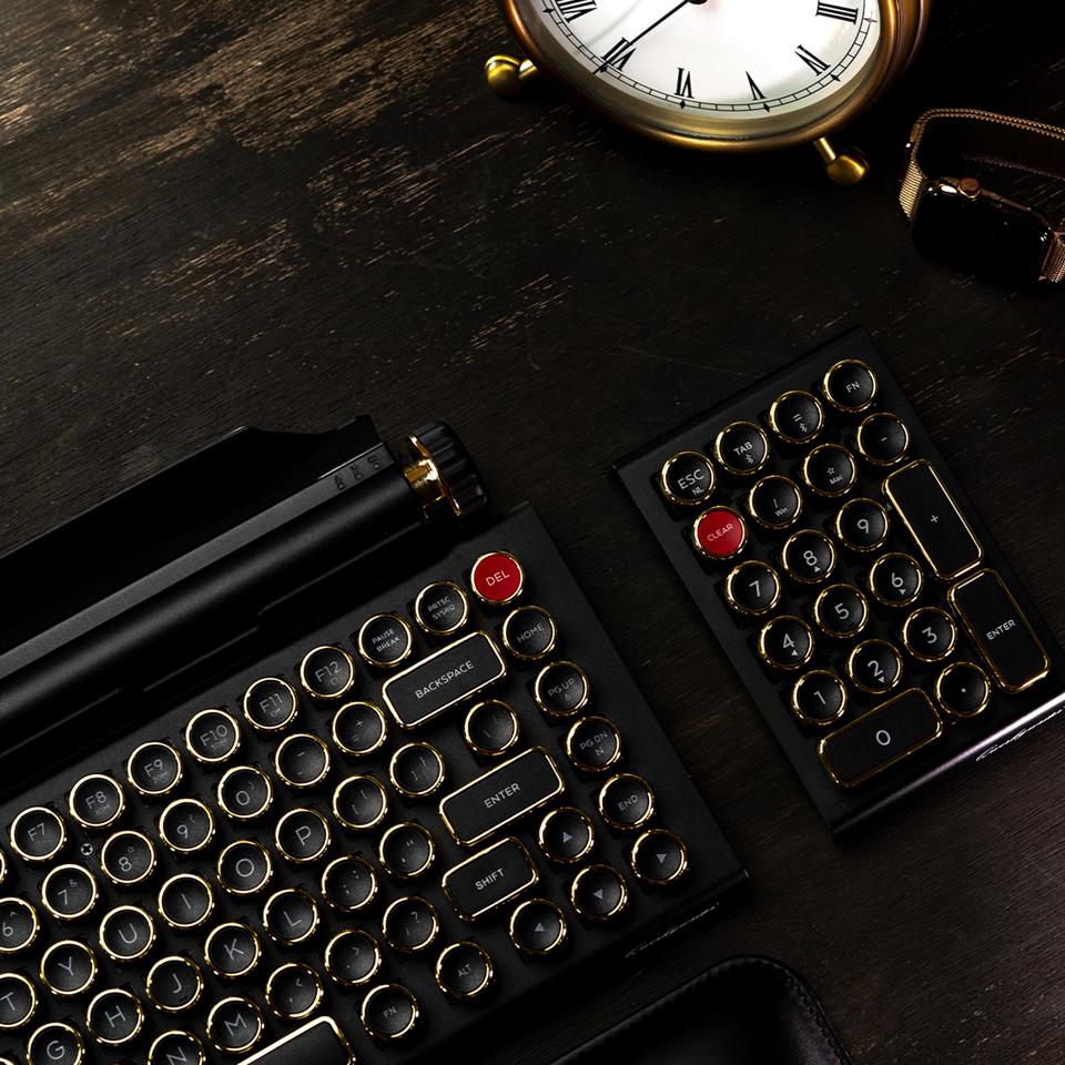 Qwerkywriter: The Keyboard For Budding Hemingways