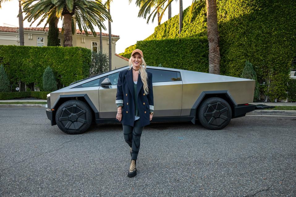 Supercar Blondie's SBX Cars Will Auction Rare Luxury Vehicles—Like A ...