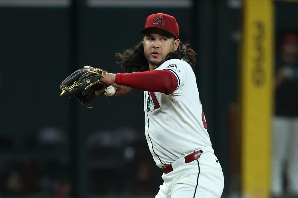 Picking Up Good Vibrations With MLB’s Geno Suarez