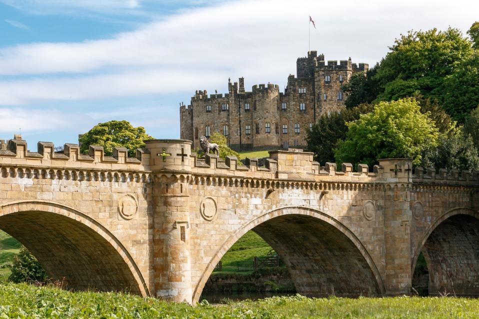 England’s Alnwick Castle Is A Must-Visit For Harry Potter Fans
