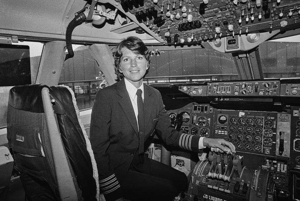 FAA Panel Claims Women Pilots Have Higher Rates Of Healthcare Anxiety