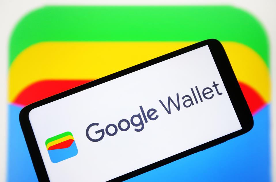 Google’s New Wallet Update Offers Feature iPhone Doesn’t Match
