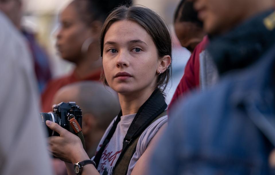 ‘Civil War’: Who Plays Jessie The Photographer?