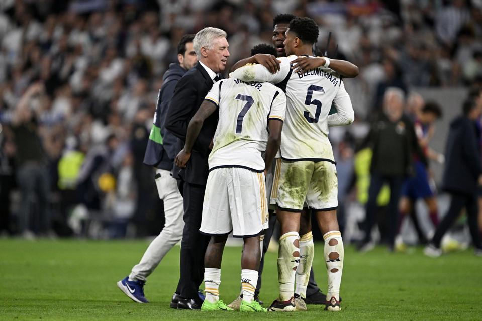 Real Madrid Rewarded Players For El Clasico Win In This Way