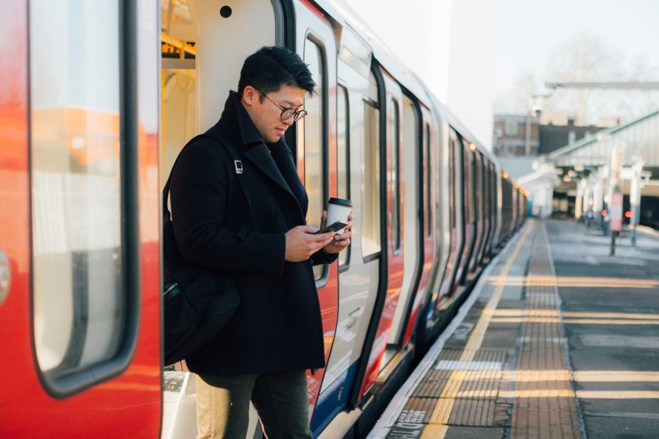 5 Ways To Negotiate Commuter Benefits Into Your Pay